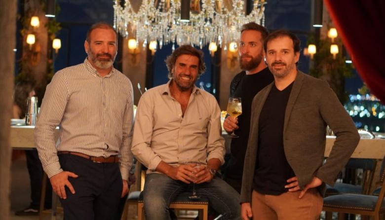 Abrió Gómez Rooftop, el bar que le estaba faltando a Mendoza - Ecocuyo